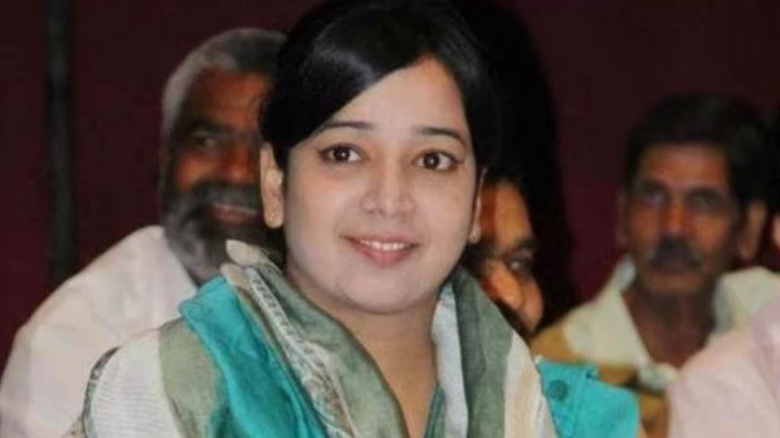 Delhi riots: Court frames rioting, attempt to murder charges against ...