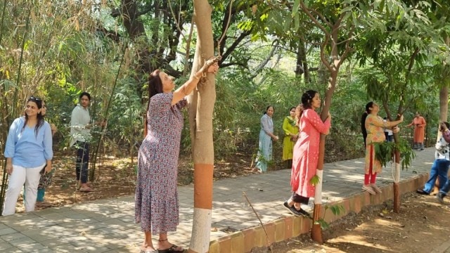 Saving Miyawaki: Ghatkopar residents stage Chipko Andolan to save ...