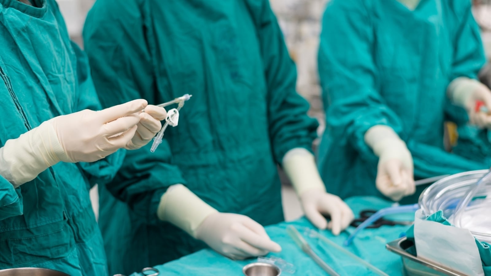 Doctors at Sahyadri Hospital perform complex hand re-implantation ...