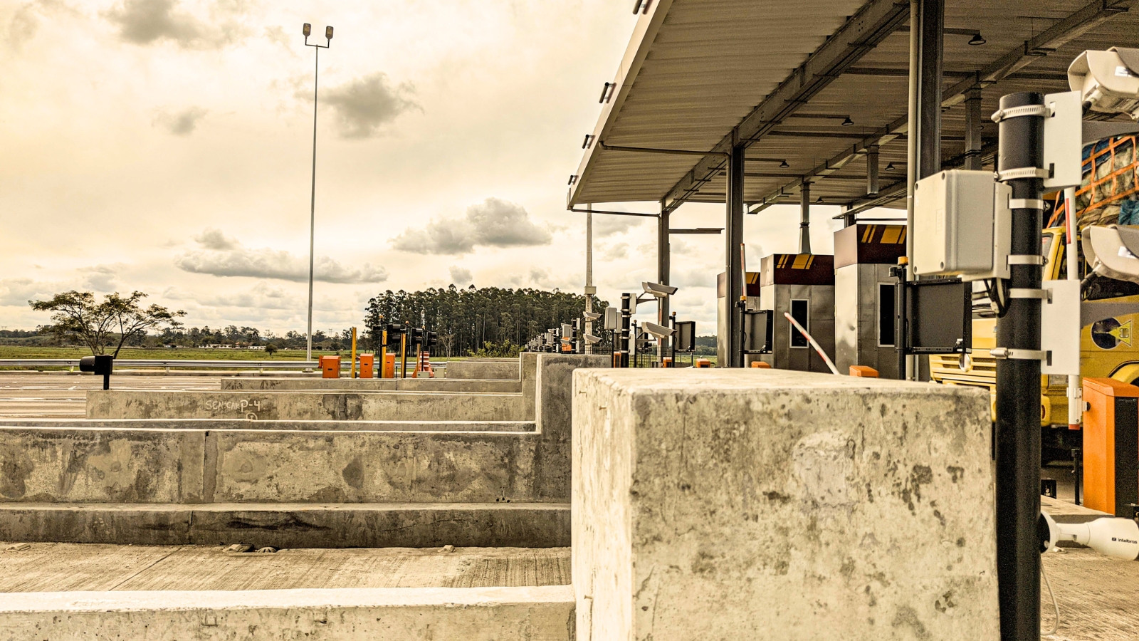 Thandikhui toll plaza in Jammu and Kashmir’s Samba district closed ...