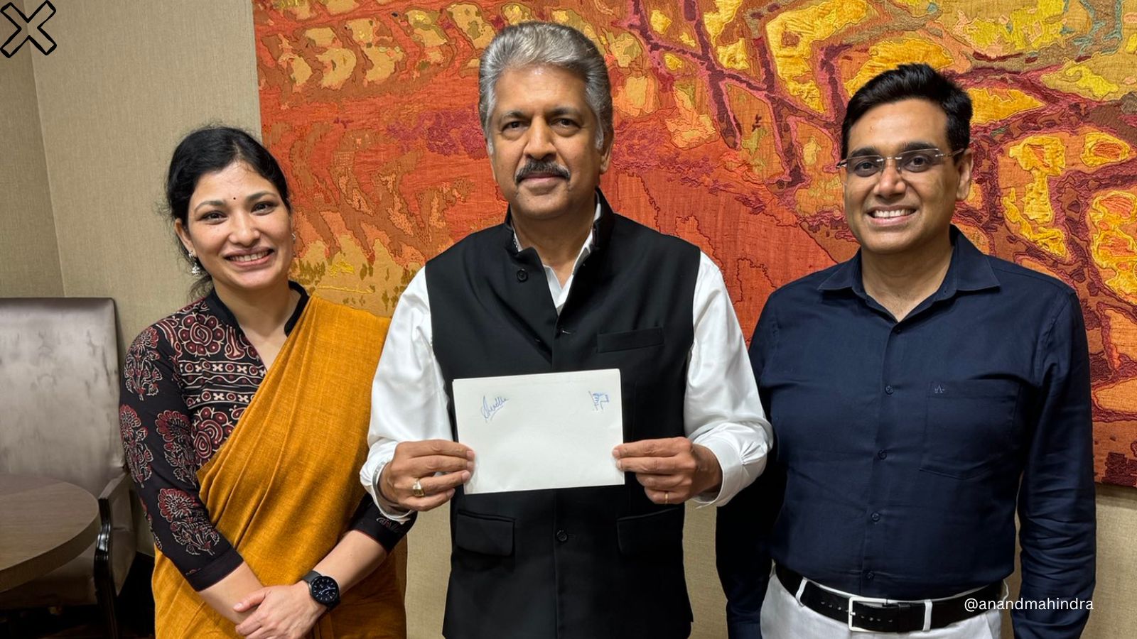 ‘Real-life heroes’: Anand Mahindra meets 12th Fail fame IPS Manoj ...