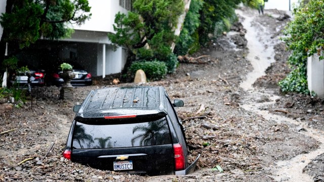 Record rainfall, triple-digit winds, hundreds of mudslides. Here’s ...