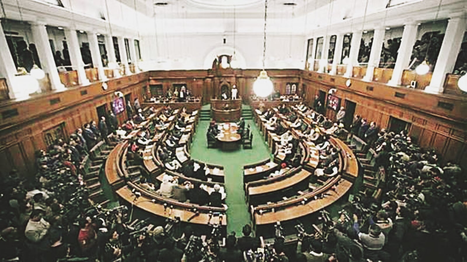 Delhi High Court asks 7 suspended BJP MLAs to meet Assembly Speaker ...
