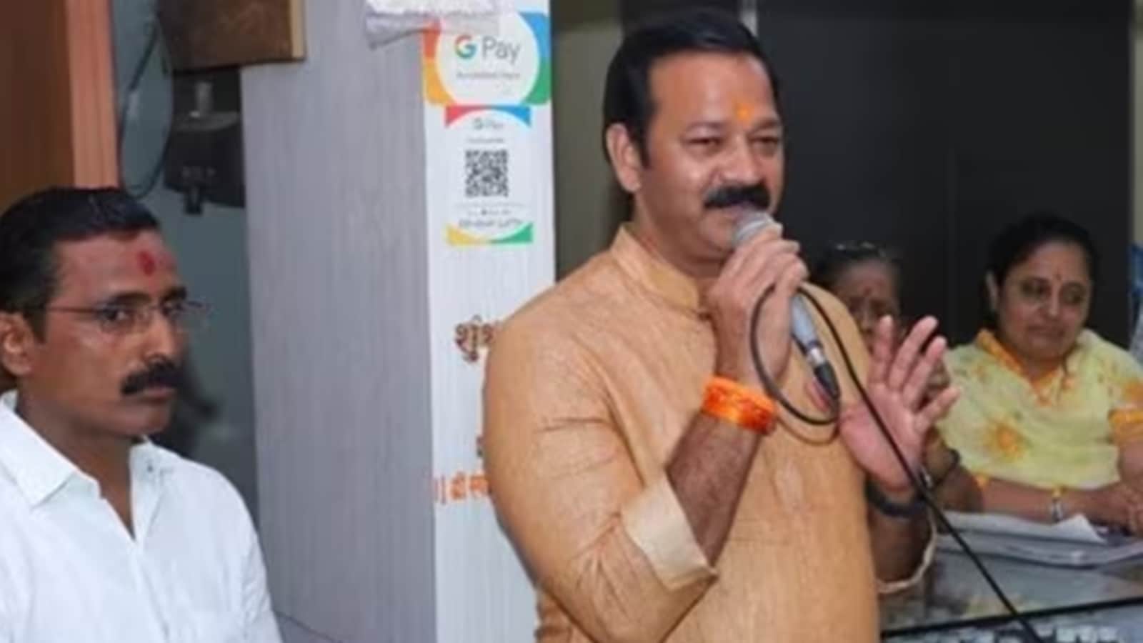 Fresh case against Ganpat Gaikwad, 7 others under Atrocities Act ...