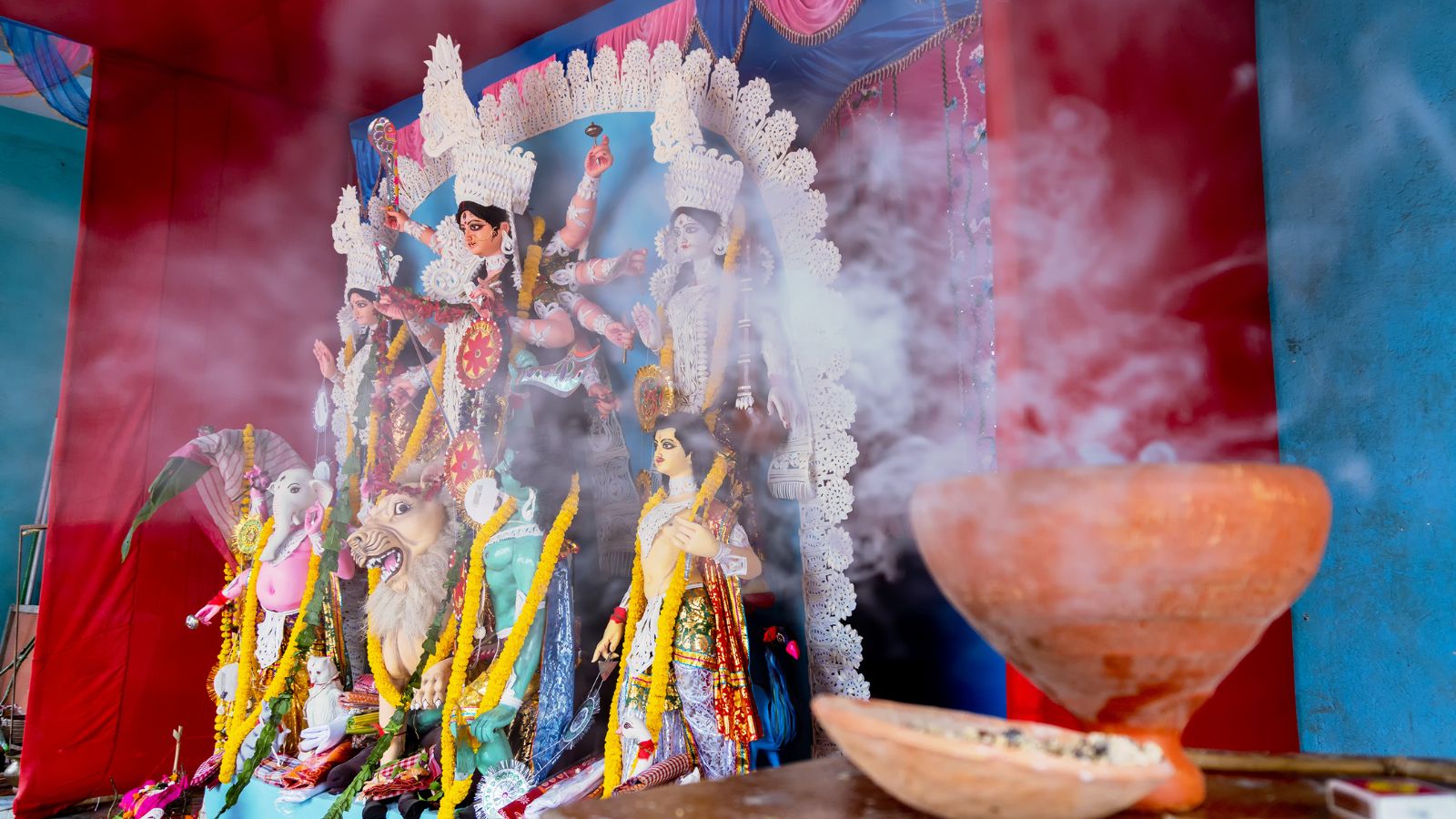 When is Durga Puja 2024? Get to know date, timings and more | When Is ...