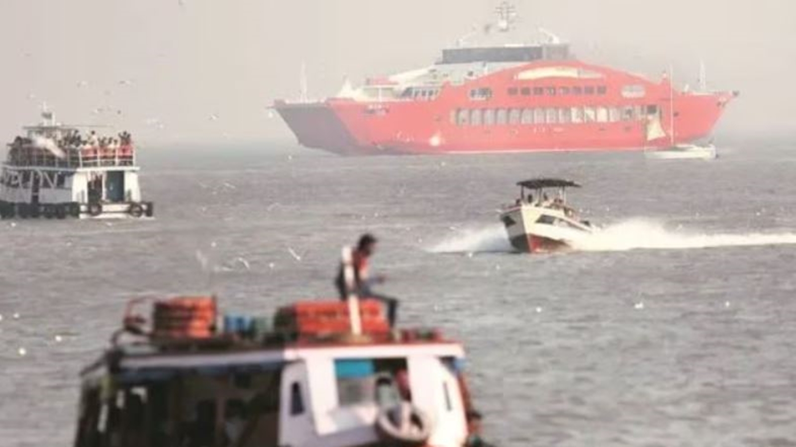 Bhayandar-Vasai Ro-Ro ferry begins on pilot basis, to save 45 mins of ...
