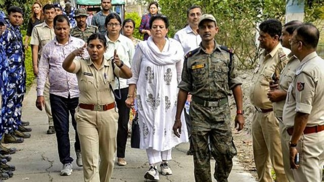 NCST team visits Sandeshkhali, receives 23 complaints of torture, land ...