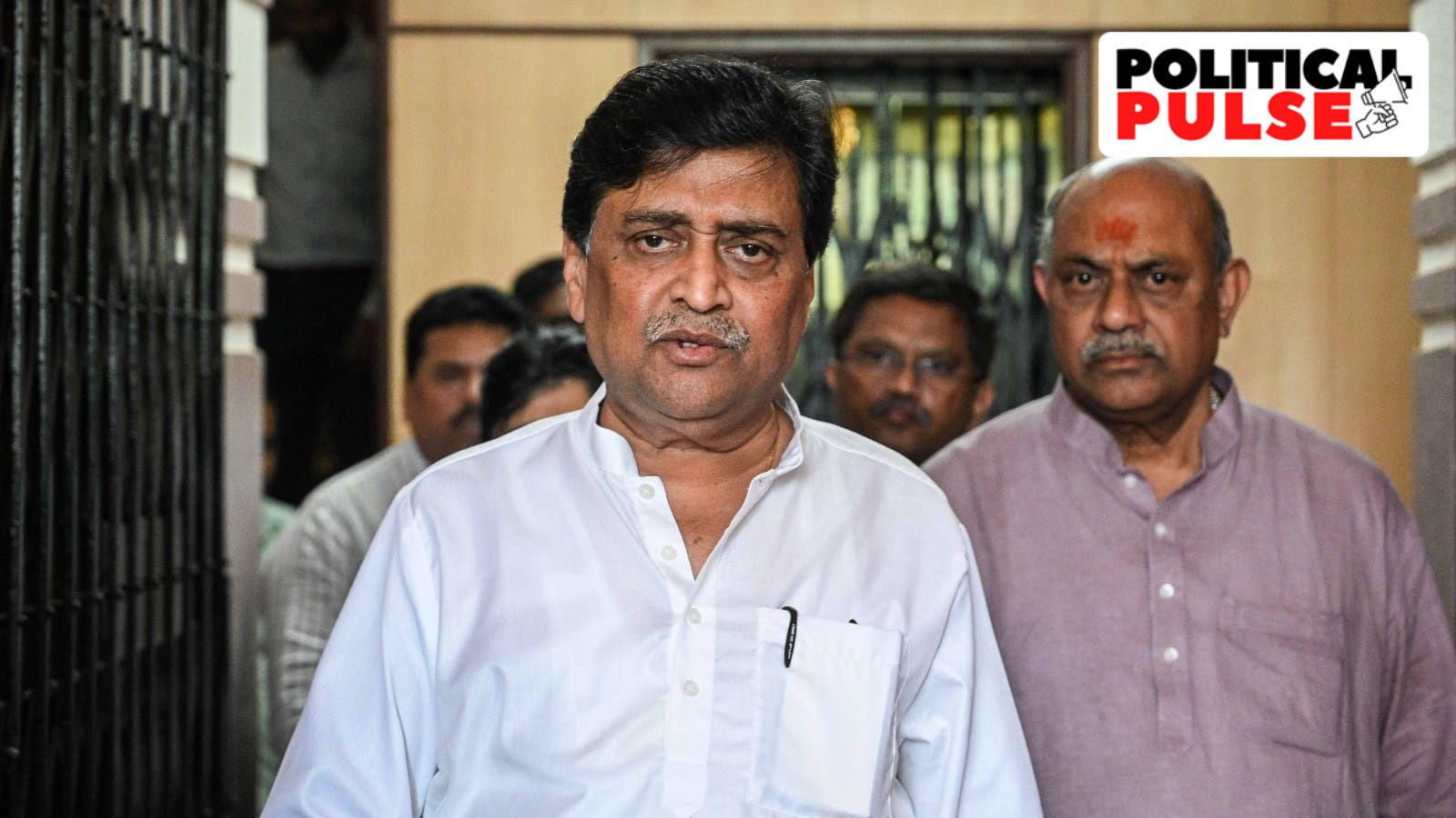 Scion of old Congress family and ex-Maharashtra CM, Ashok Chavan now leaves party | Political ...