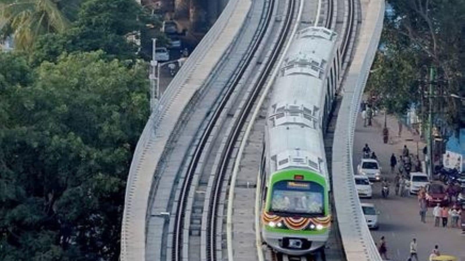 Amid incidents of people jumping on tracks, Bengaluru metro installs ...