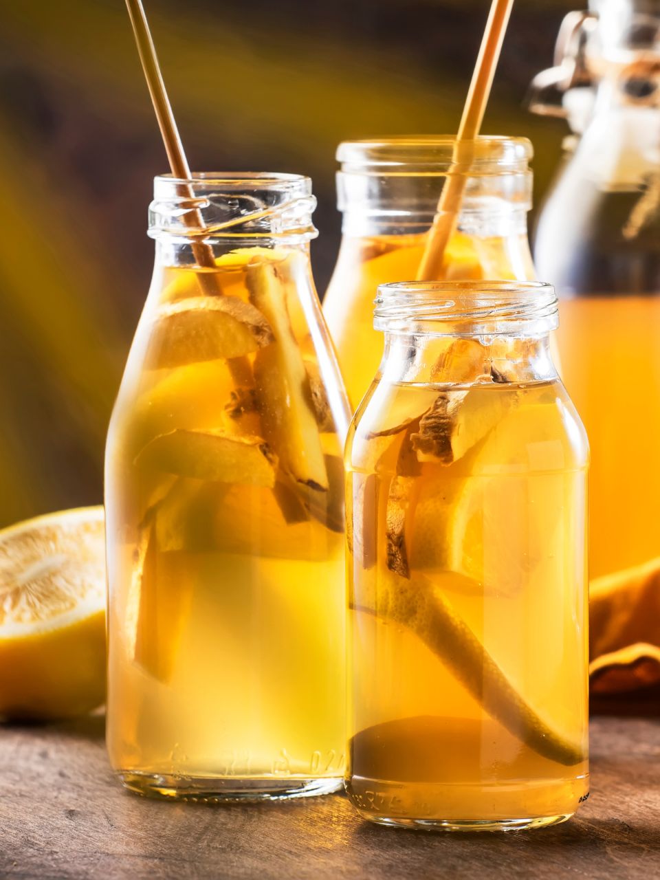 Experts weigh in on the benefits of lemon, ginger and clove drink
