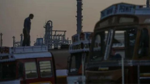 Russia announces 6-month ban on gasoline exports from March 1 ... Russia announces 6-month ban on gasoline exports from March 1 ...