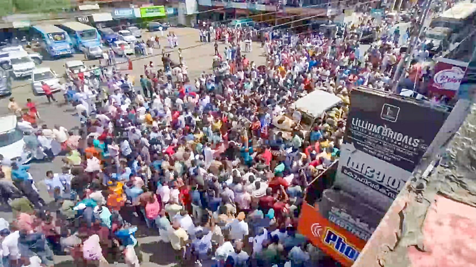 Elephant attack deaths: Massive protests in Wayanad, Sec 144 imposed as ...