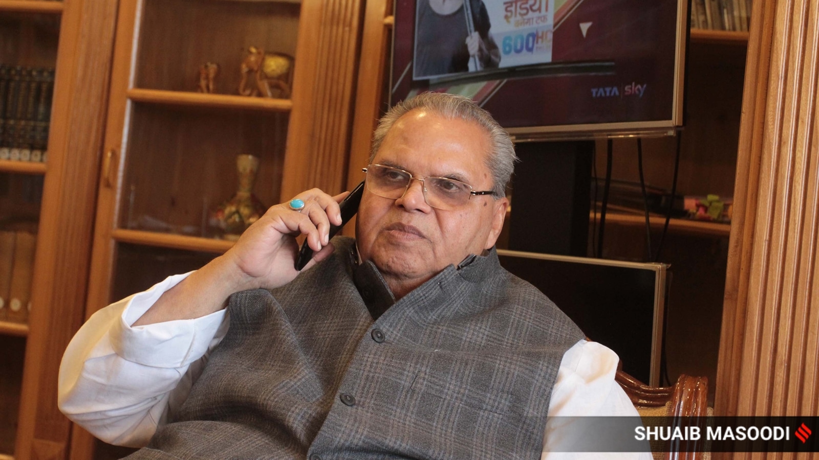 CBI raids J&K ex-Governor Satya Pal Malik’s premises in Kiru ...