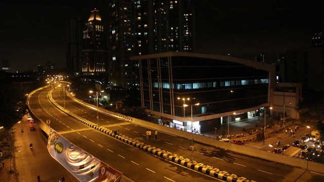 Bombay HC to BMC: What actions taken against errant contractors ...