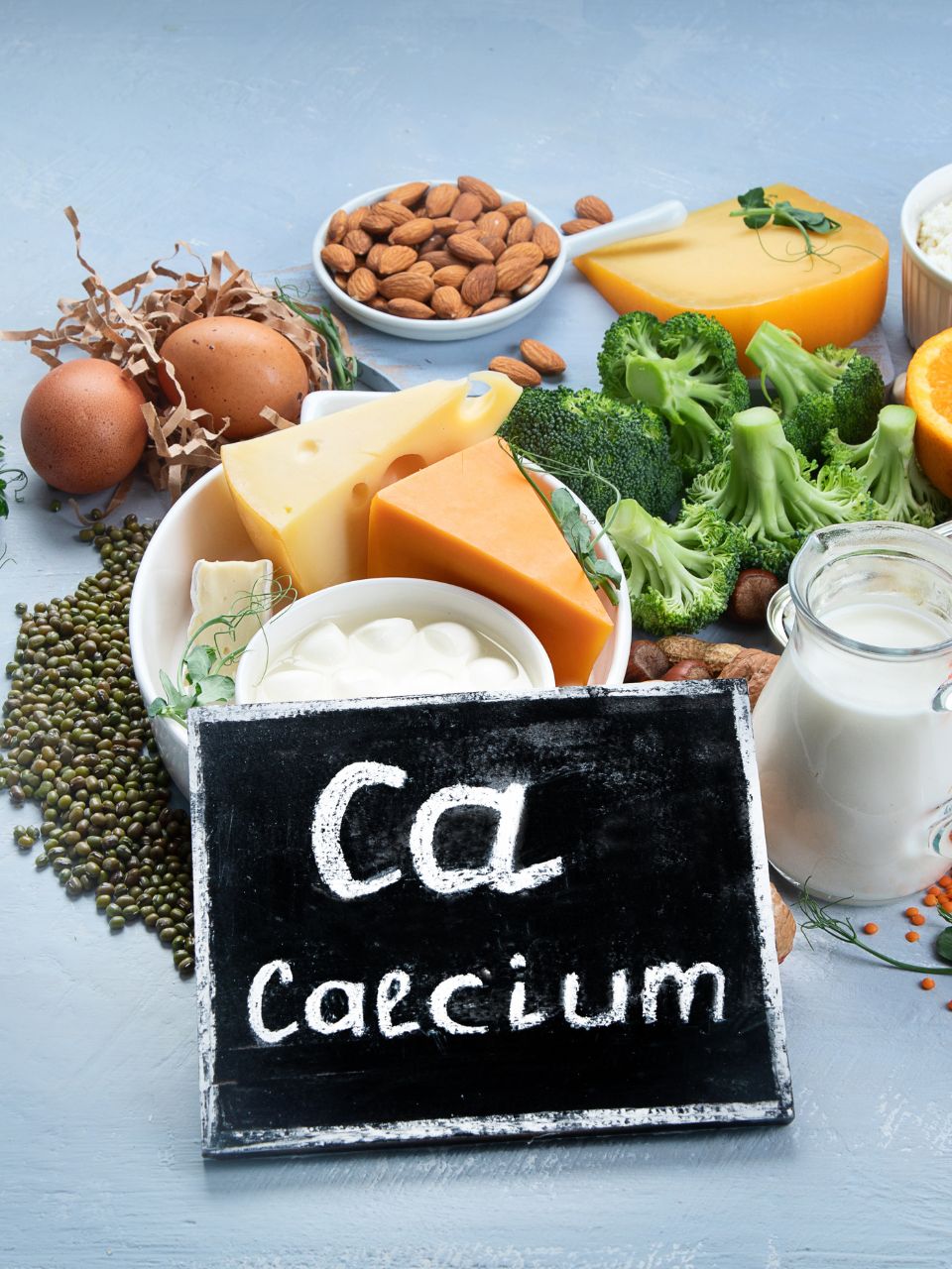 Can iron and calcium-rich foods, supplements be taken together?