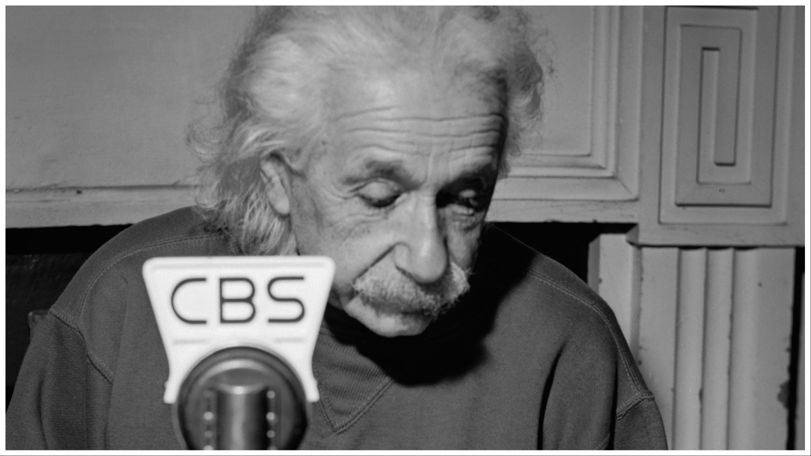 Einstein and the Bomb movie review: A poor attempt by Netflix to ...