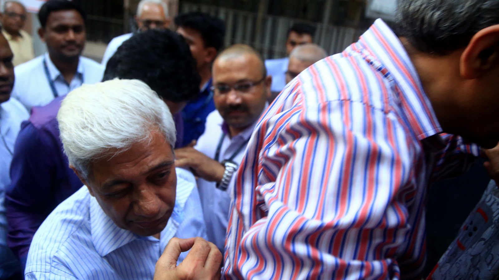 Six years after his arrest, SC grants bail to signatory of Nirav Modi firms | Mumbai News - The ...