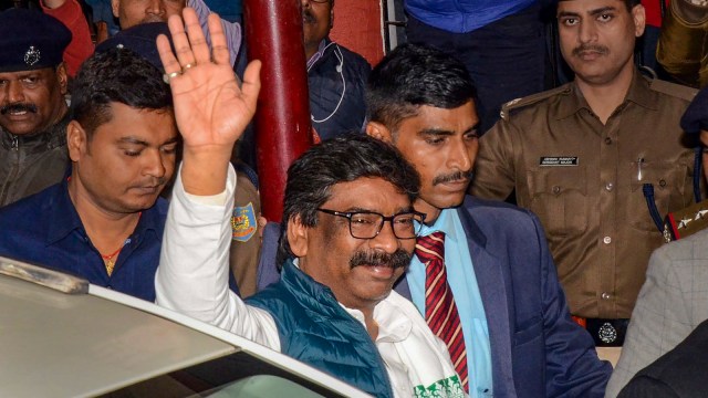 Ranchi court allows Hemant Soren to participate in trust vote in Jharkhand assembly on Feb 5 ...