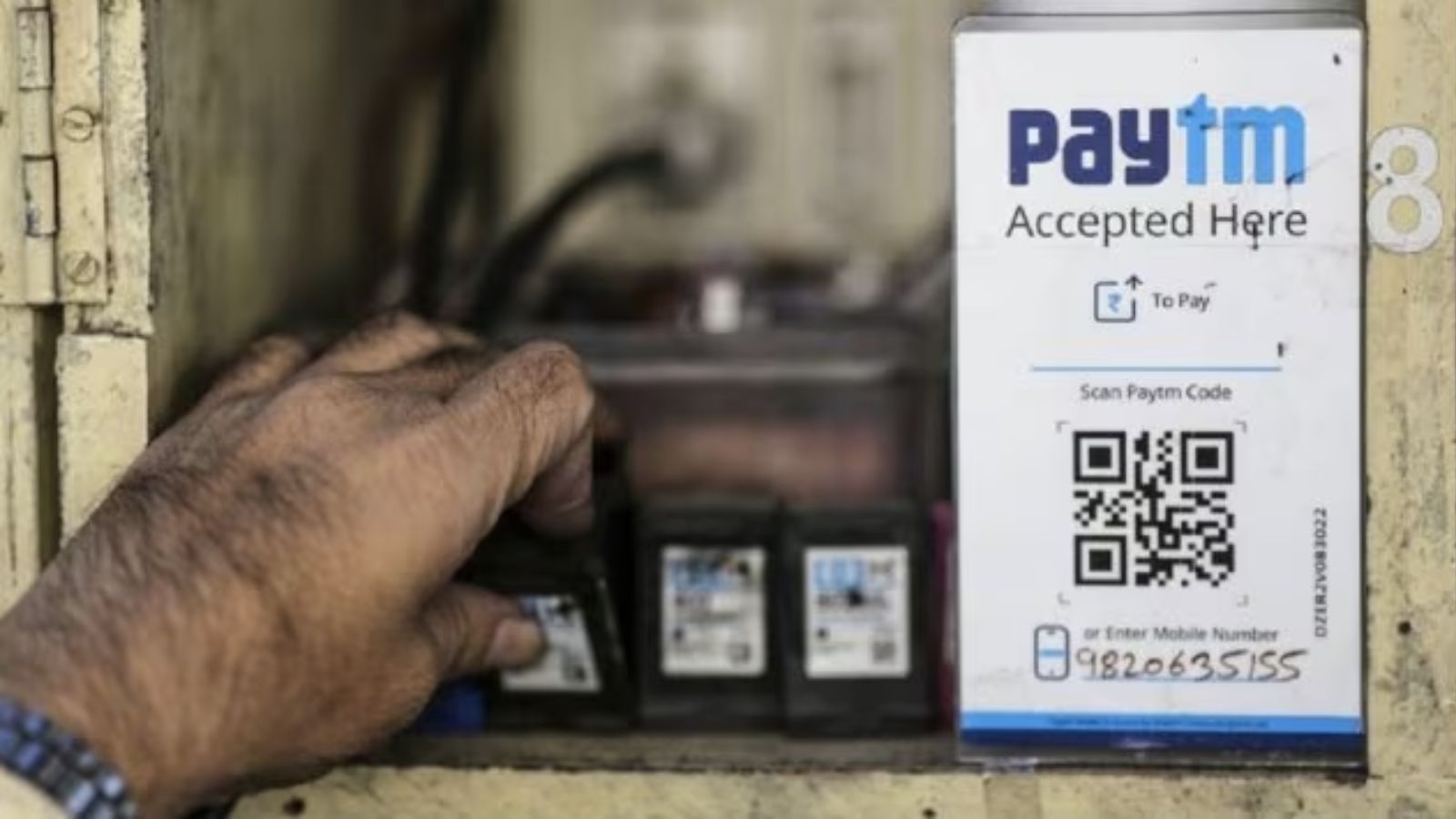 Paytm shares tank another 20%; hit fresh lower circuit limit | Business ...