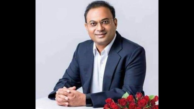 Among other major reshuffles, Pune district collector transferred | Pune News - The Indian Express