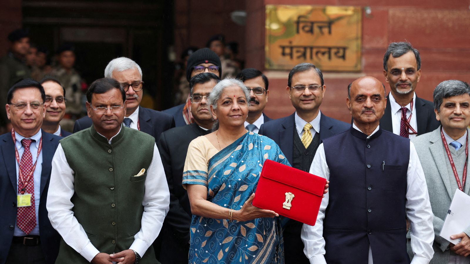 ‘Crucial issues such as inflation, unemployment ignored’: Maharashtra ...