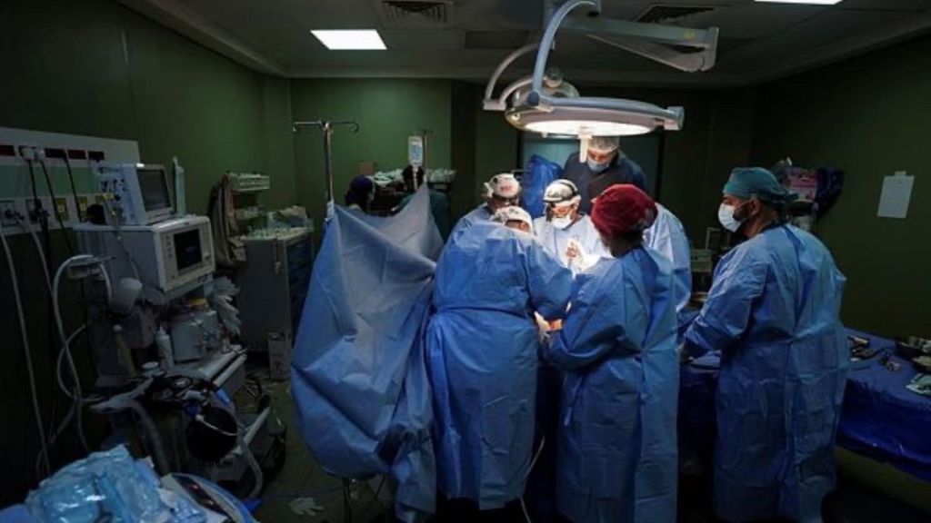 Doctors visiting a Gaza hospital are stunned by the war's toll on ...
