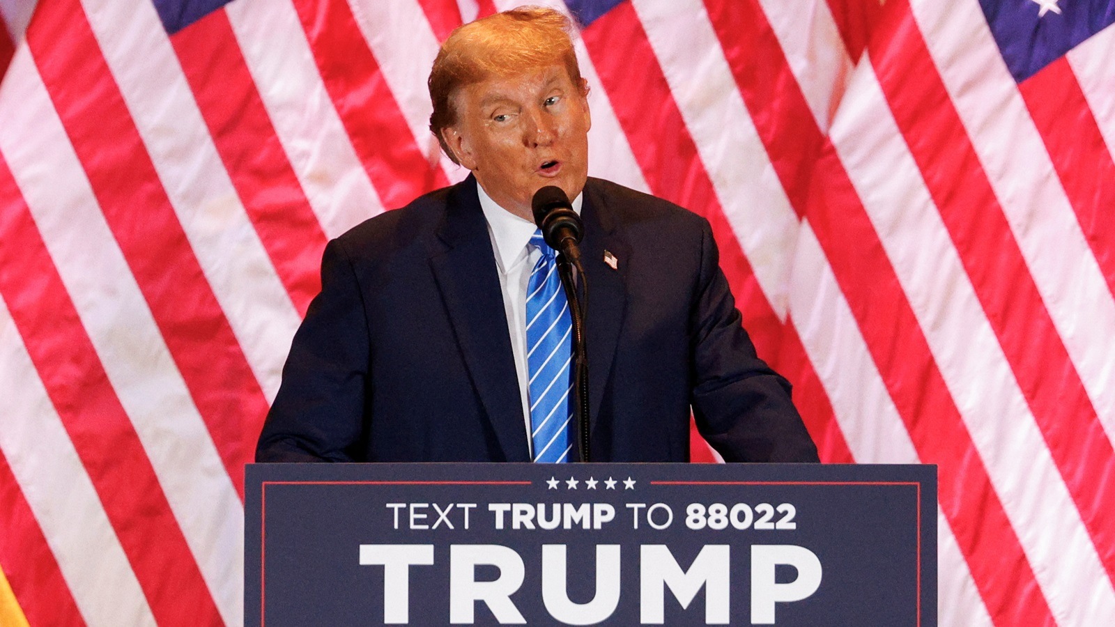 On a bright night for his campaign, Trump again conjures a dark vision ...