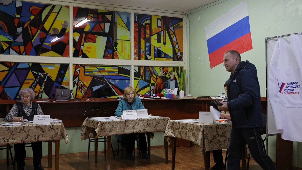 Russians cast ballots on Day 2 of an election preordained to extend ...