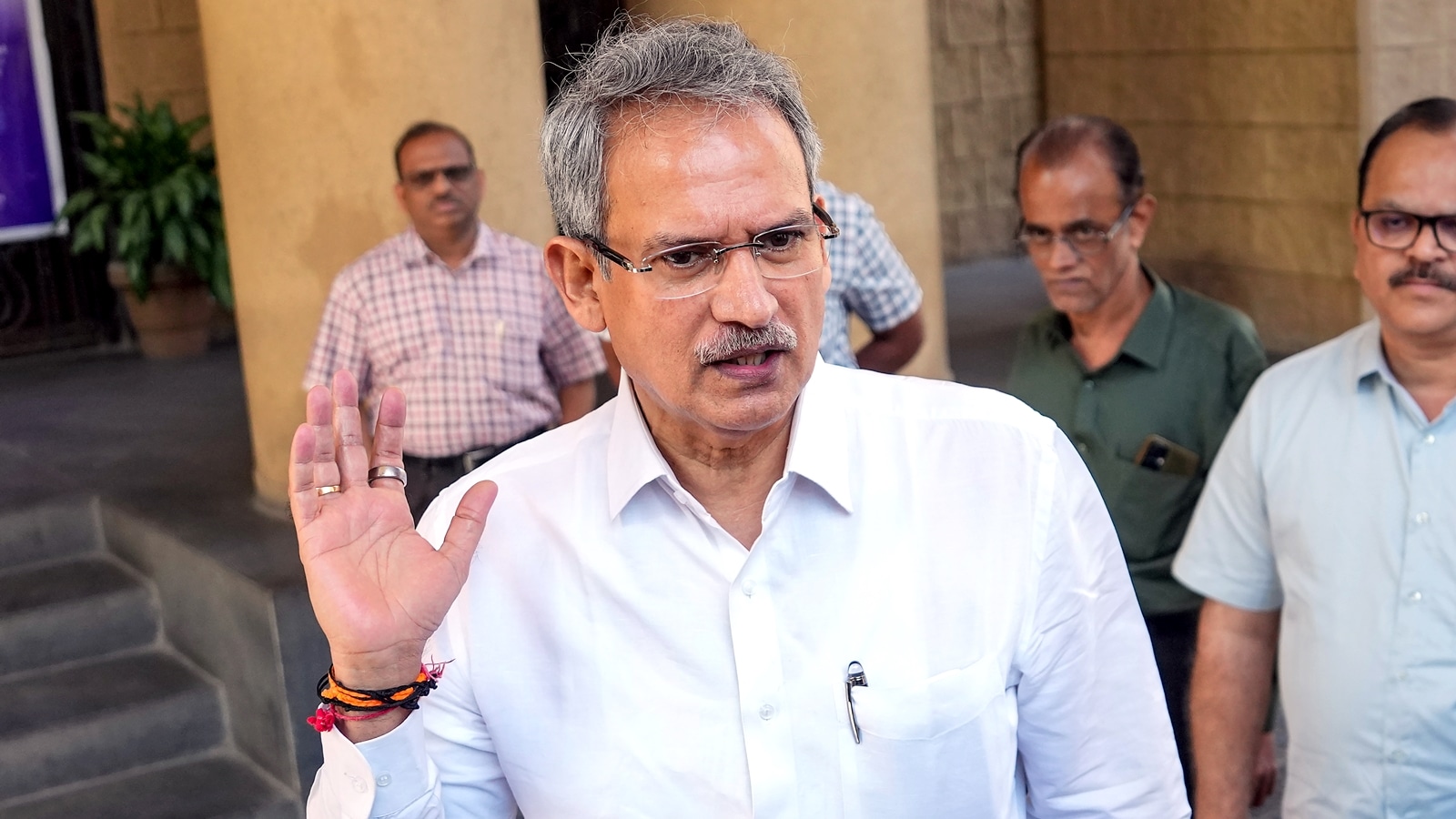 Rs 50 cr withdrawal from party fund: EOW questions Sena UBT leader Anil Desai for 7 hrs | Mumbai ...