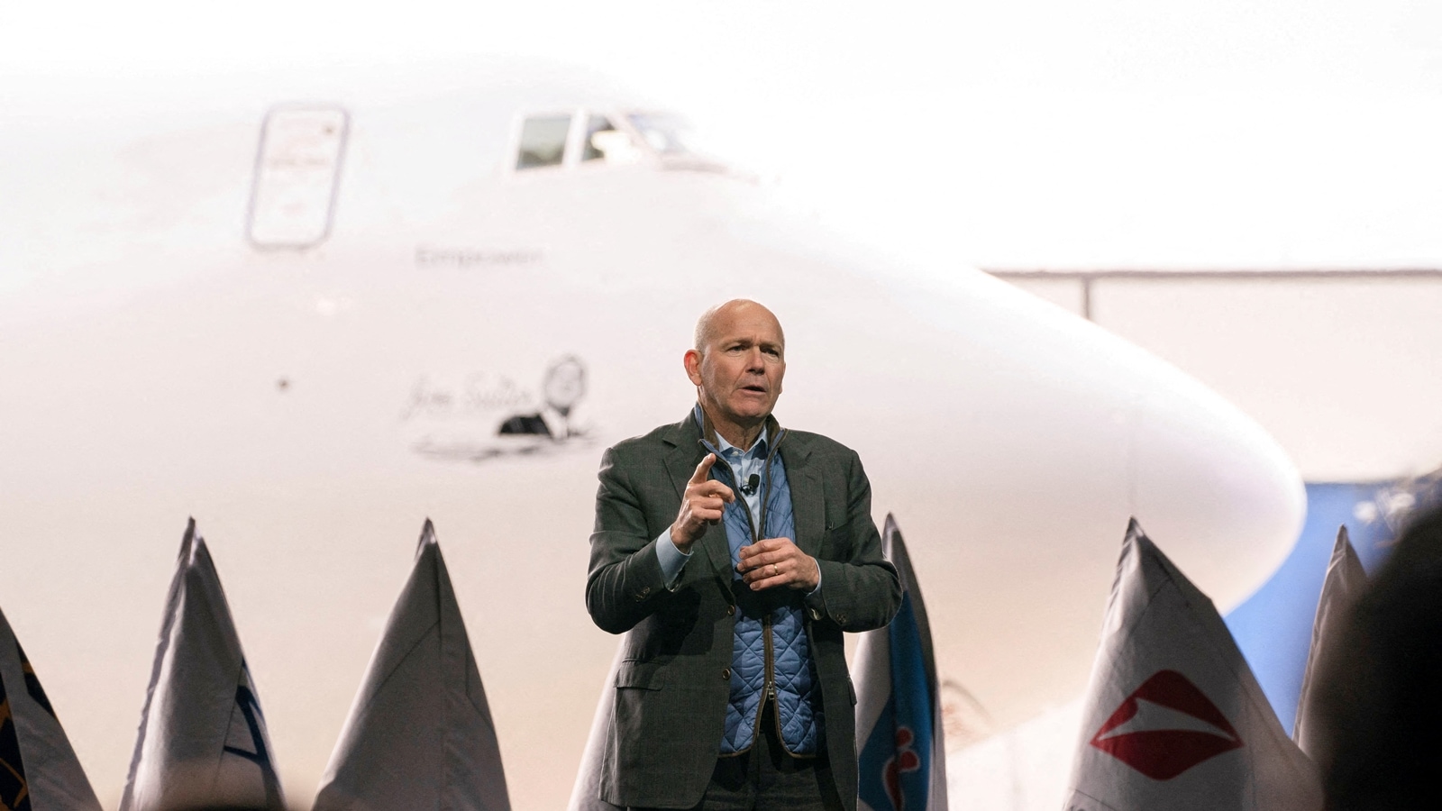 Boeing CEO Dave Calhoun to step down in management shakeup amid safety ...