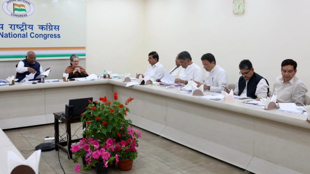 ‘Ghar ghar guarantee’: Cong’s manifesto to focus on ‘Paanch NYAY ...