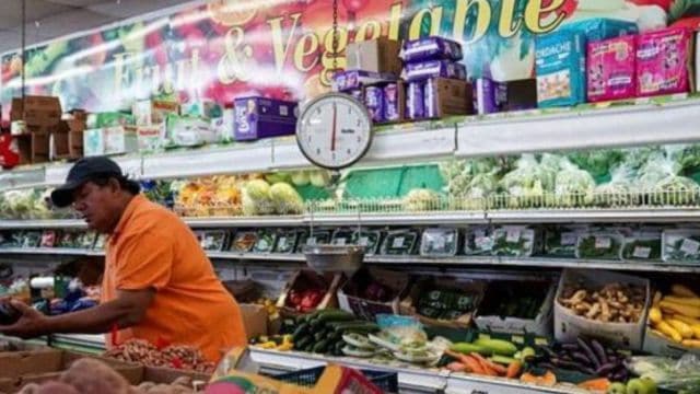 Wholesale inflation dips marginally to 0.2 % in February | Business ...