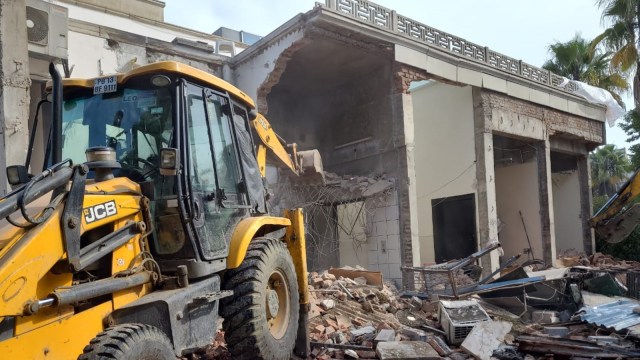 Ponty Chadha’s farmhouse in Chhatarpur worth Rs 400 crore demolished ...