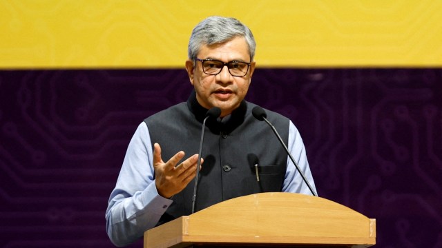 Vaishnaw bats for further simplification of economic laws at ‘NITI for ...