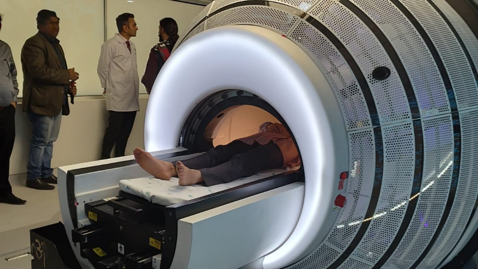 Now, a machine to treat brain tumour in 30 minutes | Health and ...