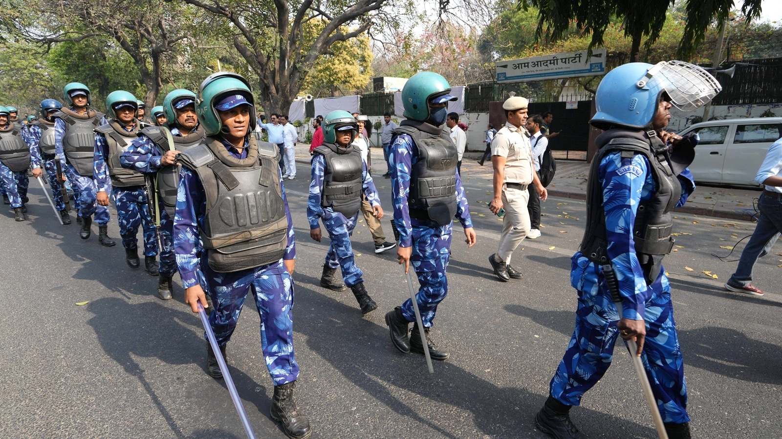 Delhi traffic police advisory before AAP protests: DDU Marg closed ...