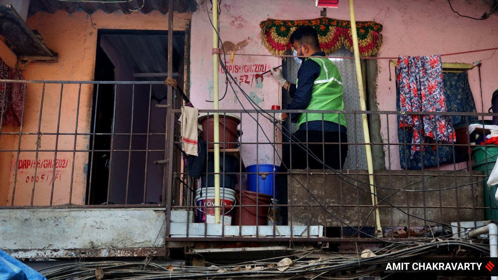 Dharavi redevelopment project: Survey work of area begins, ID numbers ...