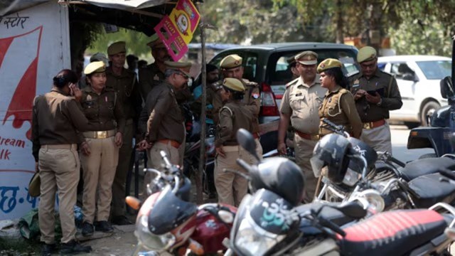 Badaun double murder: Court sends brother of key accused to jail ...