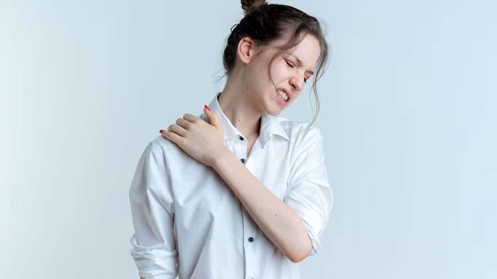 Pain and stiffness in the shoulder? Unravel the mystery | Health News ...