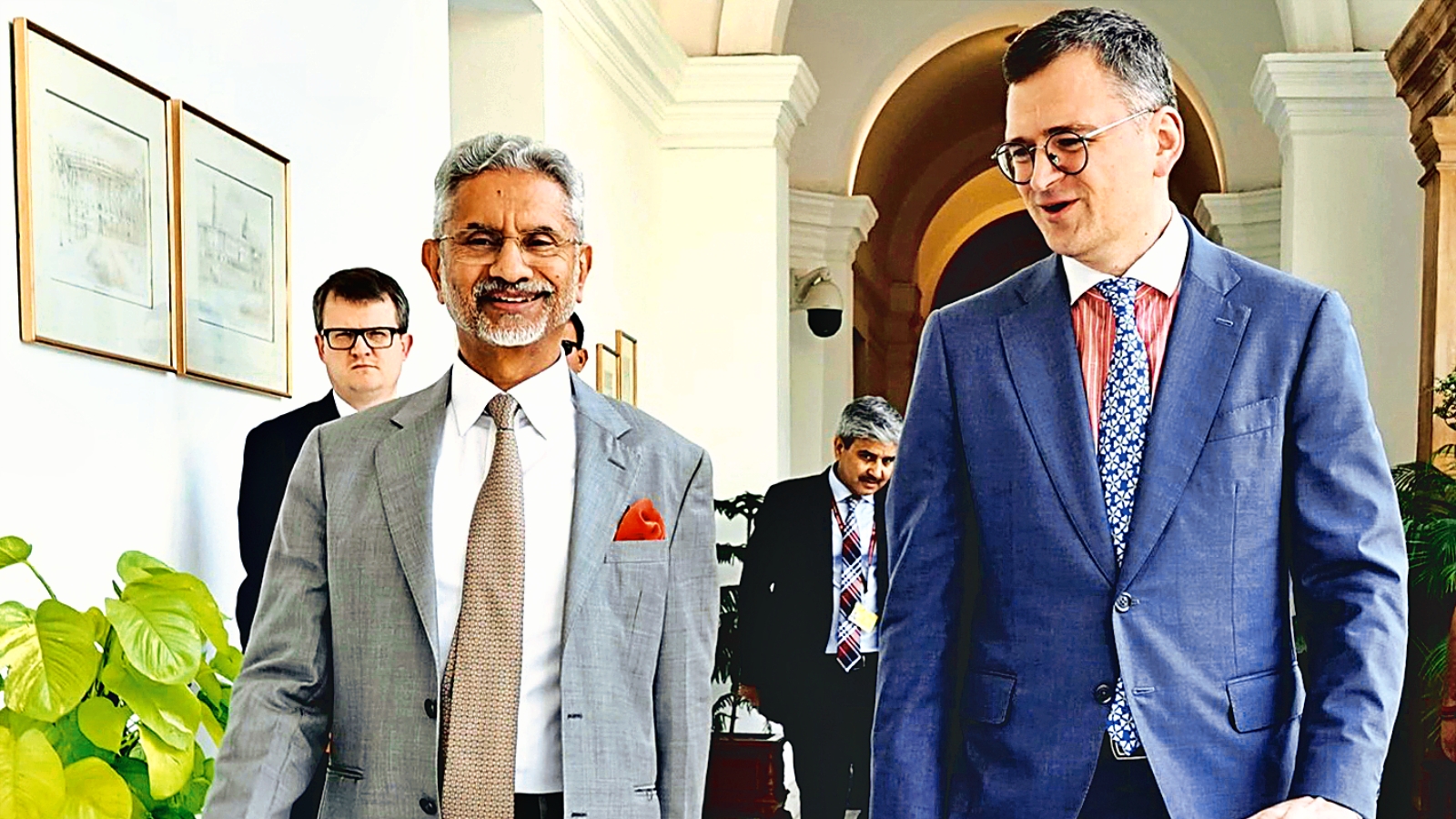 India and Ukraine talk war and peace; summit in Switzerland on table as ...