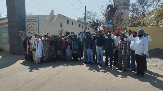 22 days into March, over 20k primary school teachers in Punjab yet to ... 22 days into March, over 20k primary school teachers in Punjab yet to ...