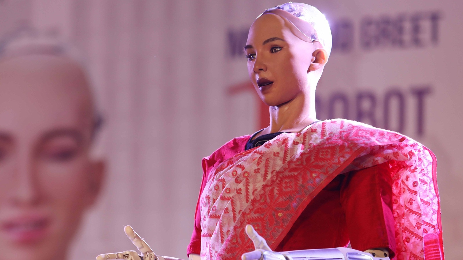 Kerala unveils first AI teacher in a school | India News - The Indian ...