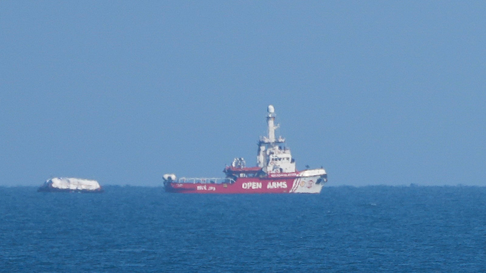 First ship to use new sea route approaches Gaza with 200 tons of aid ...