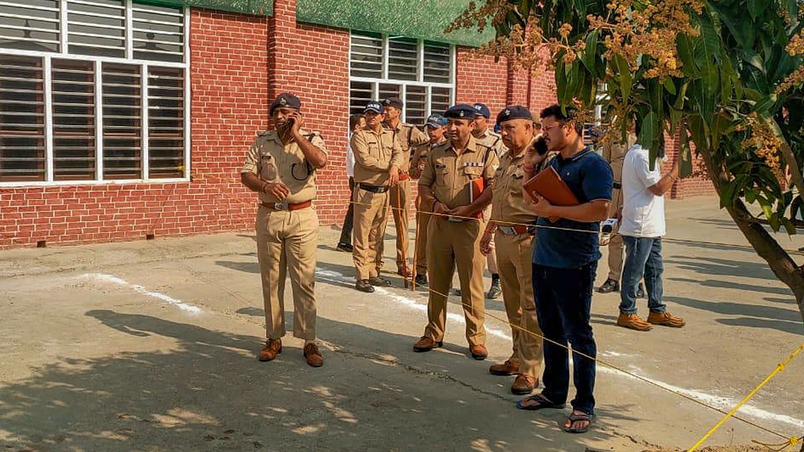 Caught on camera, Dera Kar Seva chief of Uttarakhand’s Nanakmatta Sahib ...