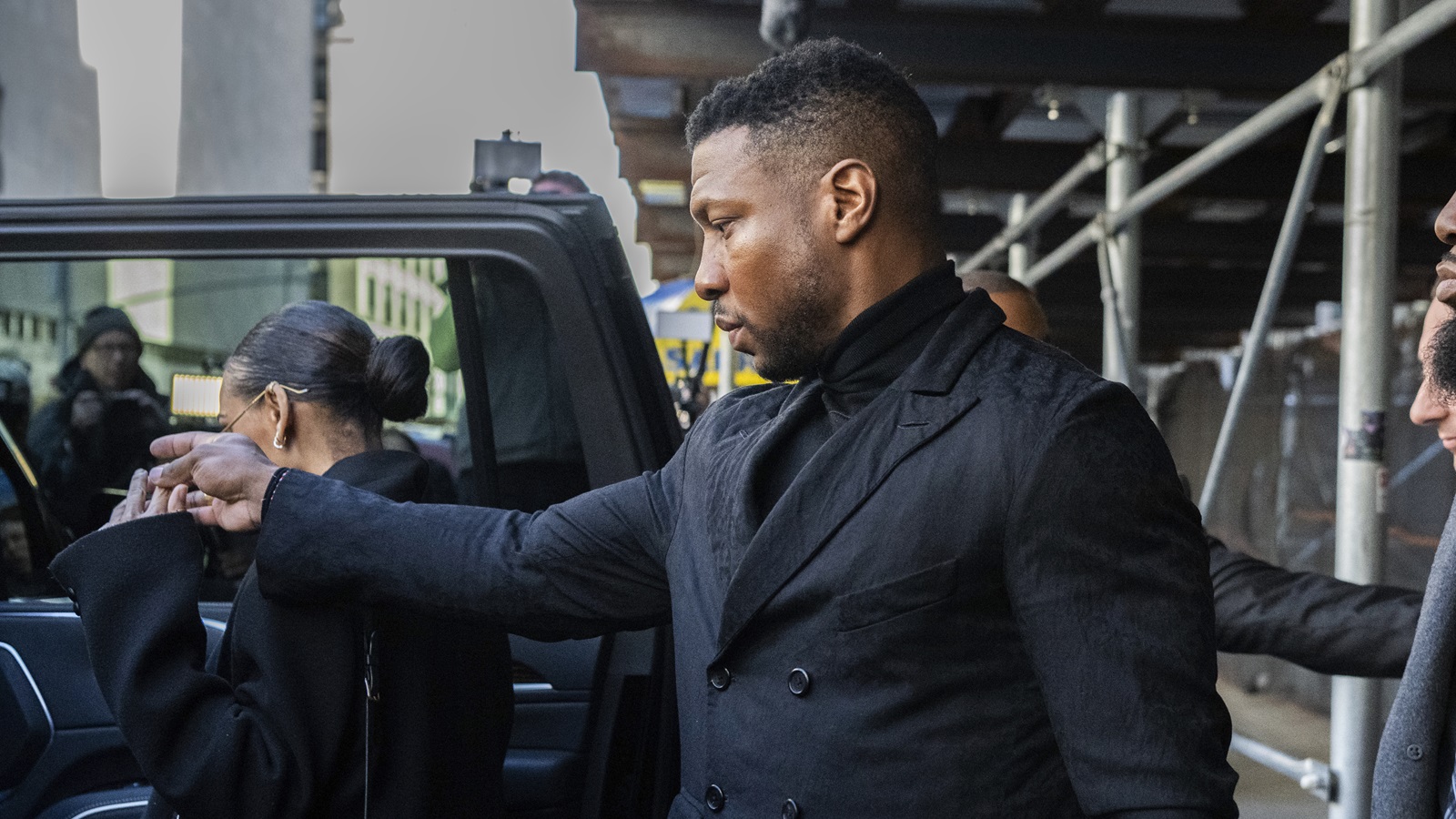 Actor Jonathan Majors avoids jail time, sentenced to counselling for ...