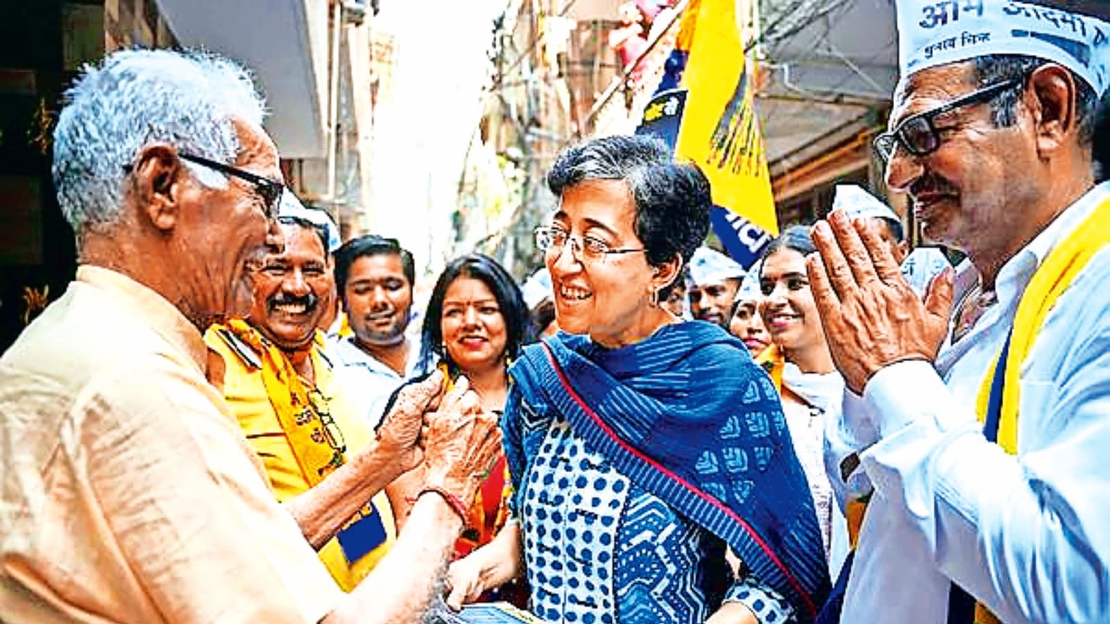 Some skeptical, others back CM: Scenes at Govindpuri Extension as ...