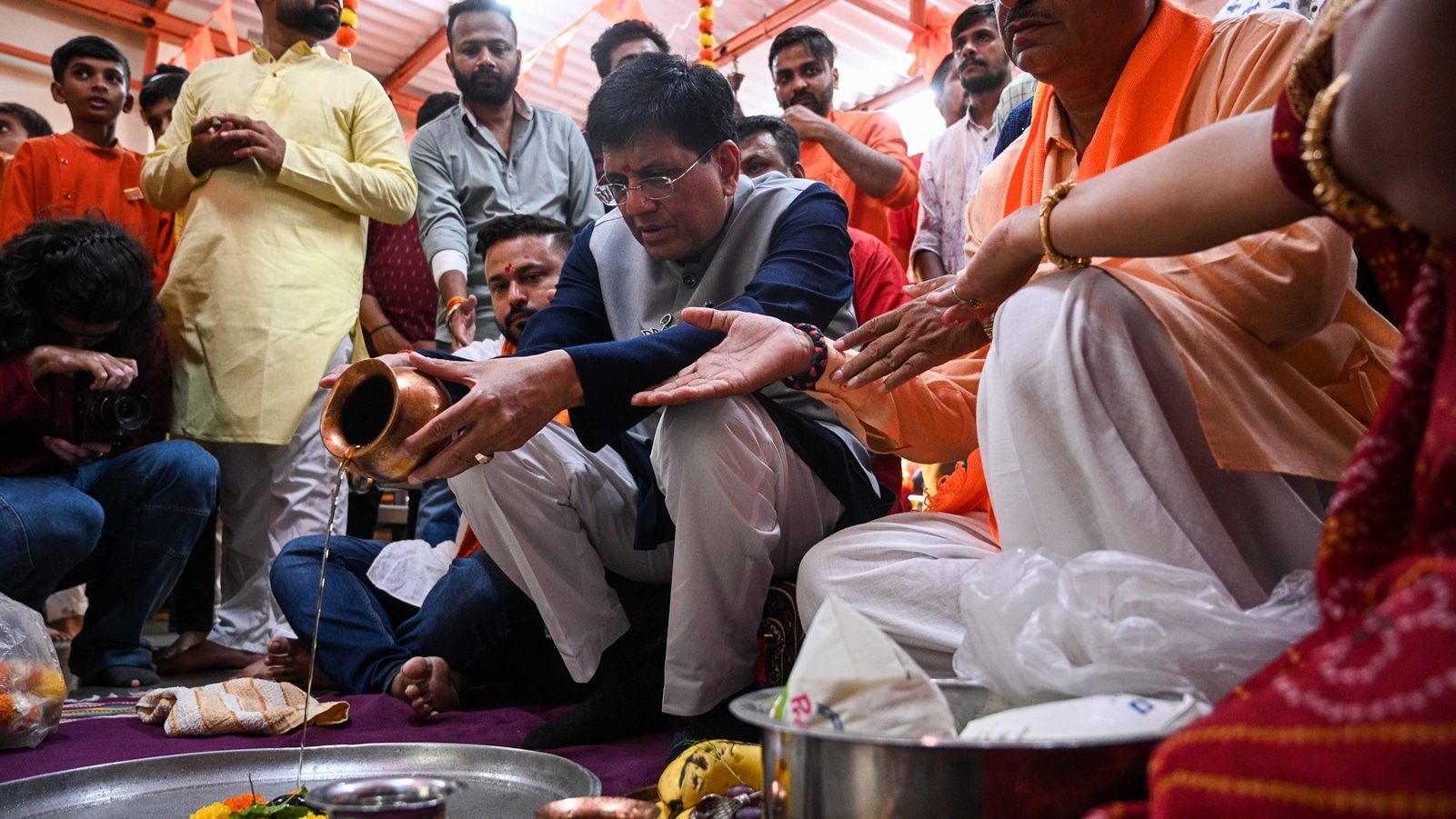 Chorus on Piyush Goyal’s debut campaign: ‘Mumbai upgrade, voice in ...