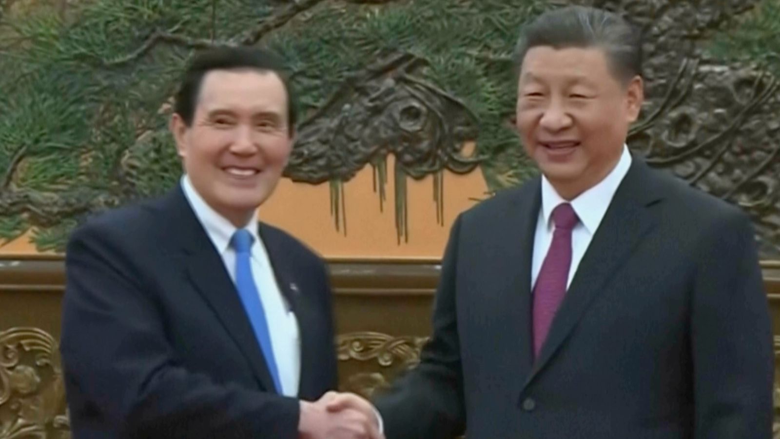 Chinese President Xi meets former Taiwan leader Ma Ying-jeou on pro ...