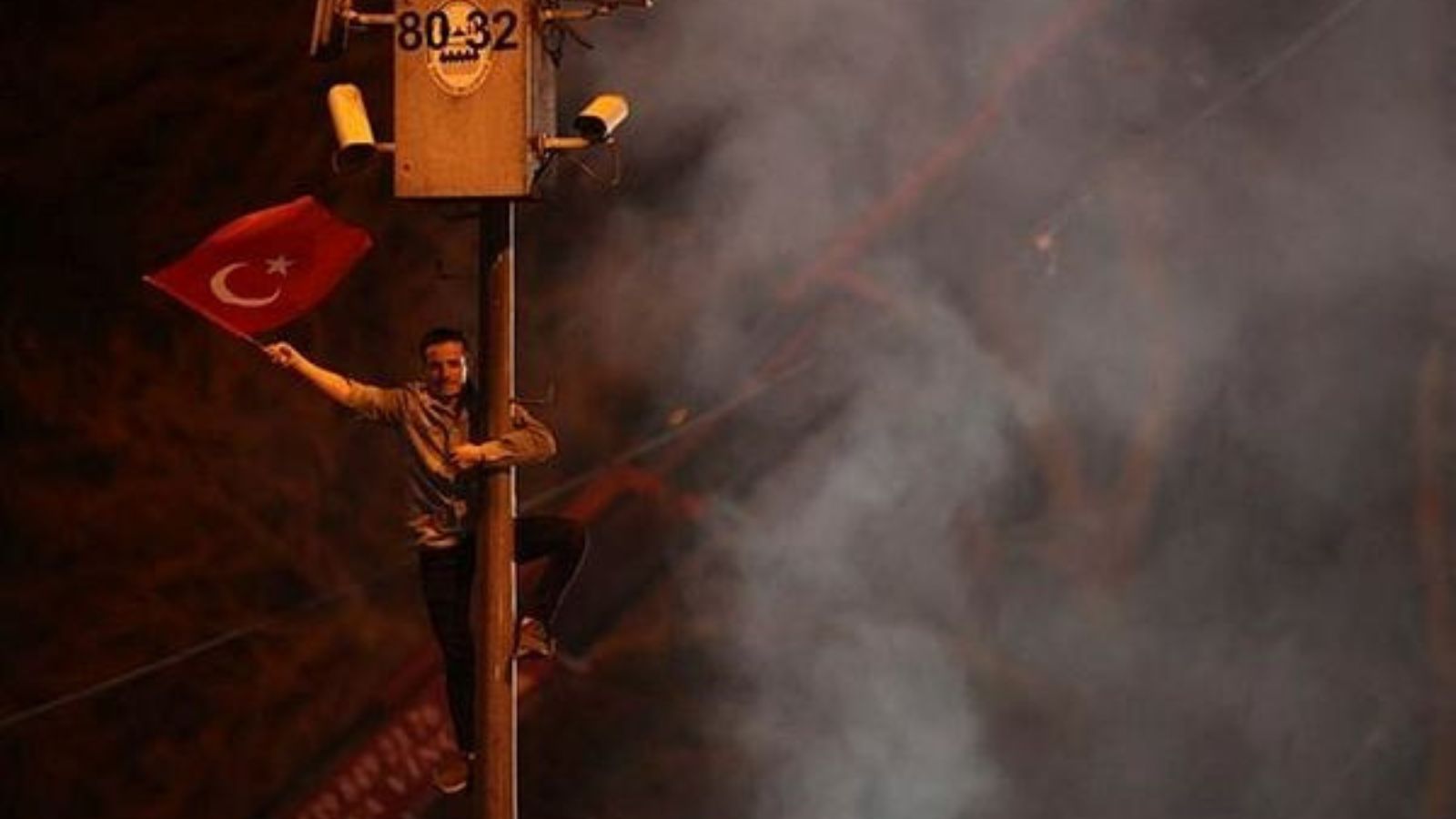 Daytime fire kills 29 people at Istanbul nightclub | World News - The ...