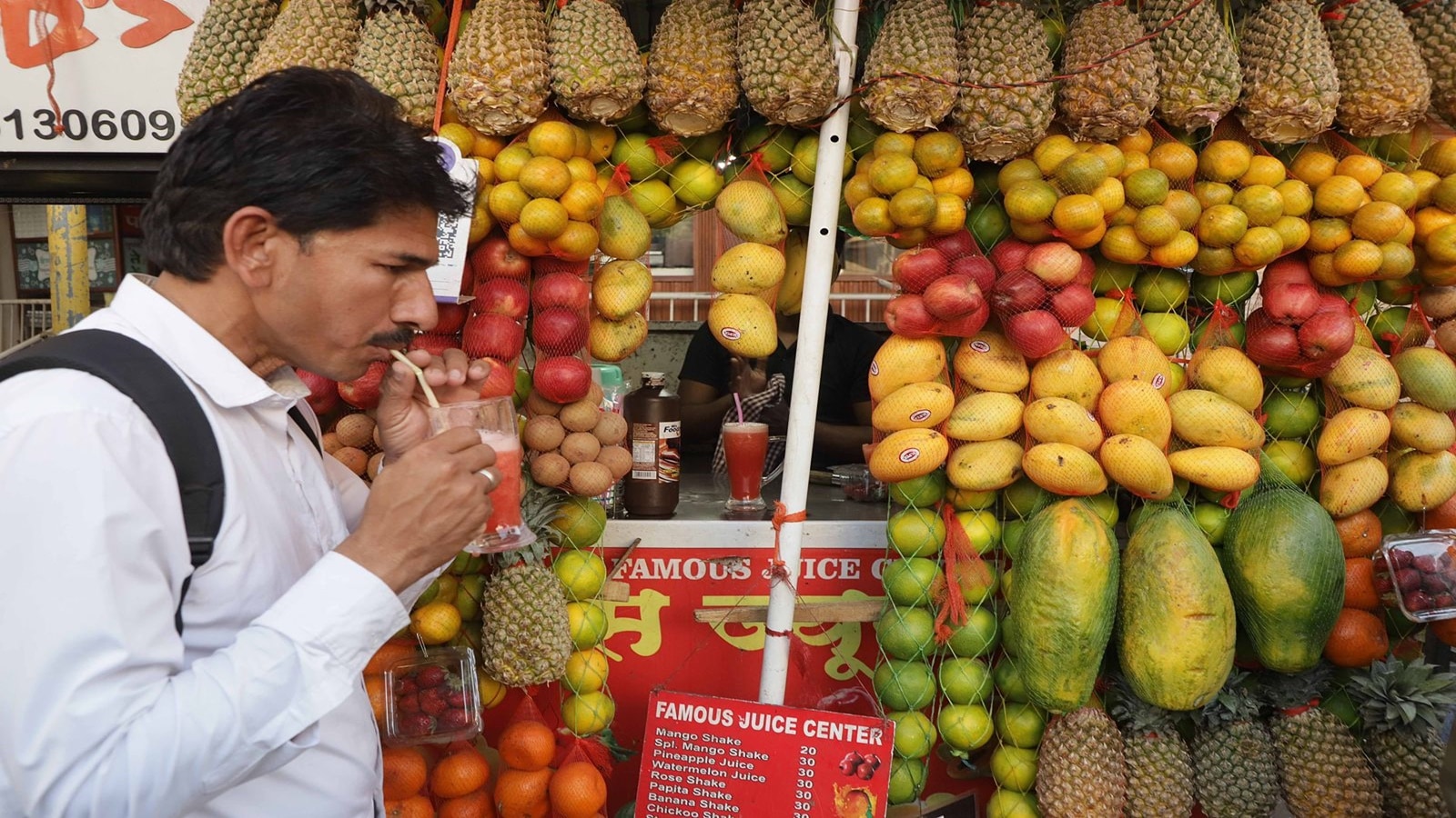 As temperature soars in Pune, ice cream parlours, juice stalls on food ...